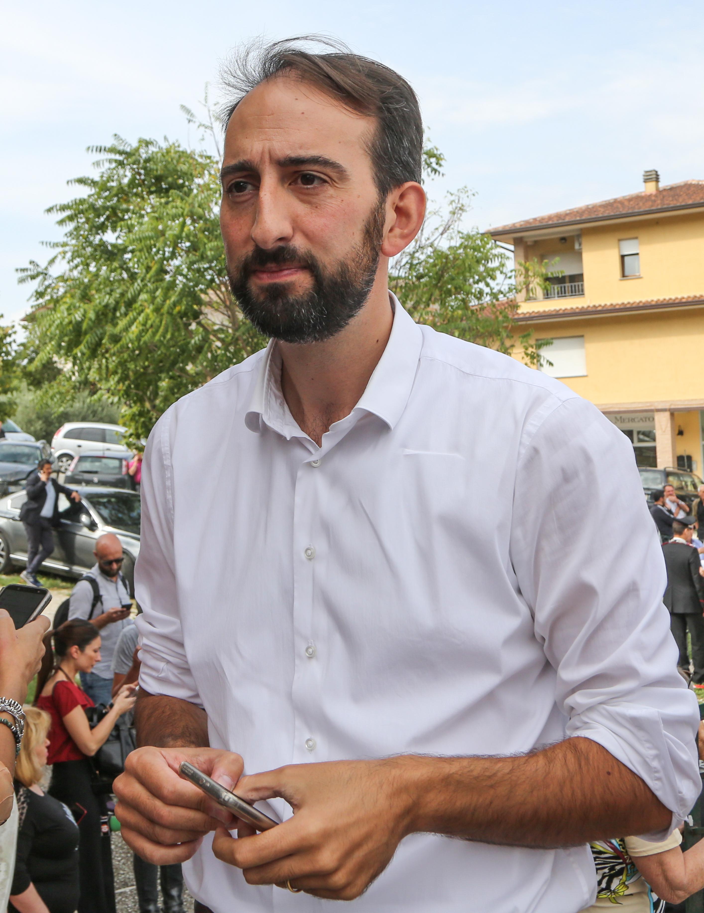 Viabilità, rivoluzione in centro Cambiano le regole di sosta Viabilità, rivoluzione in centro Cambiano le regole di sosta