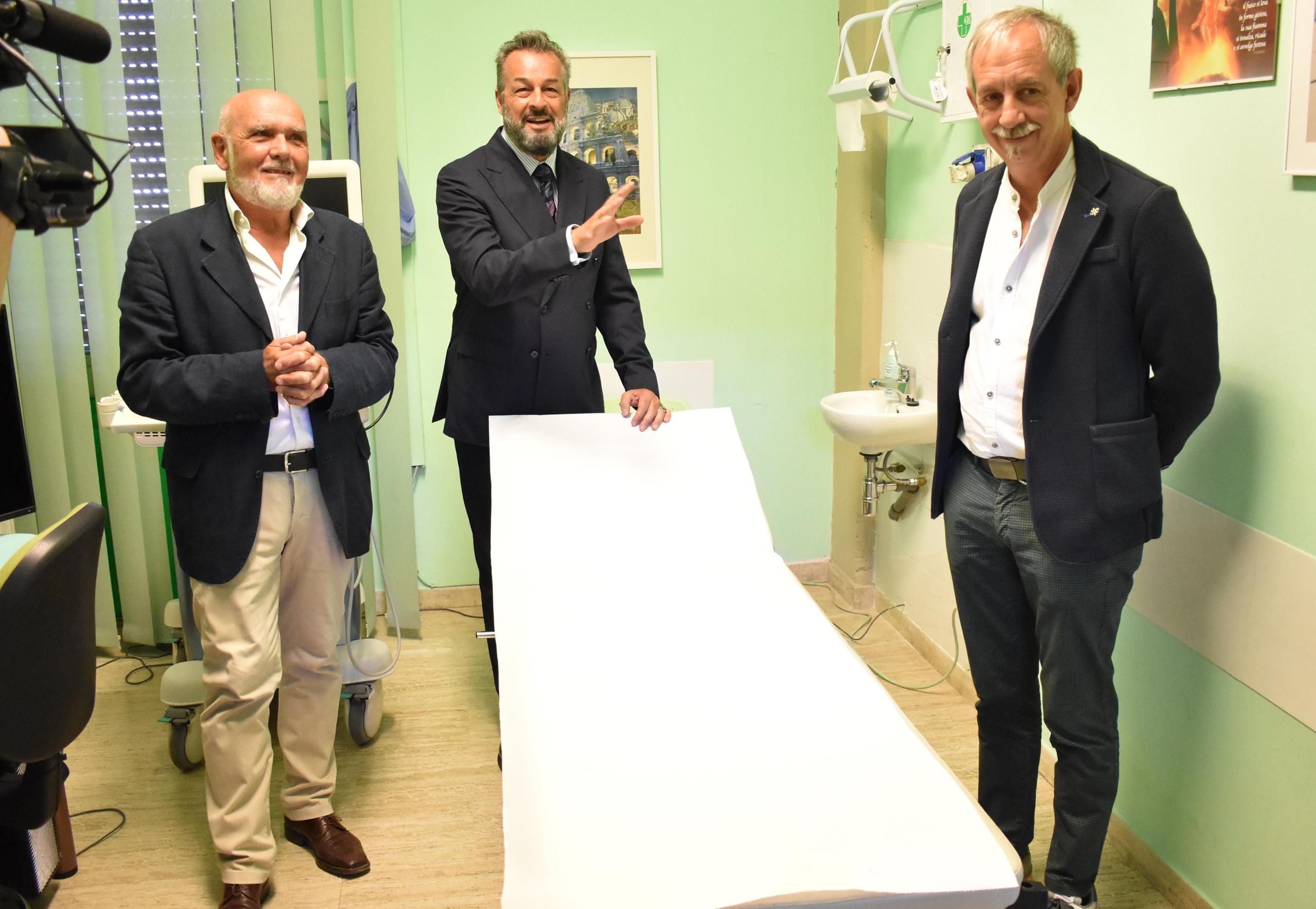 L’unione fa la forza Acquedotto del Fiora sostiene la Lilt nelle cure ... L’unione fa la forza Acquedotto del Fiora sostiene la Lilt nelle cure ...
