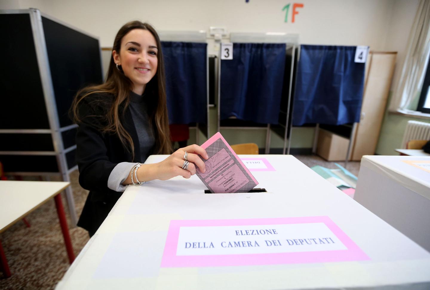Elezioni Alle 19 In Provincia Di La Spezia Affluenza Al 60 86