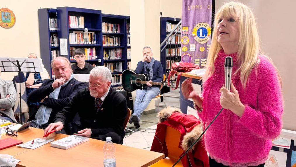 Basta violenza di genere. Un incontro per ricordare le vittime di ... Basta violenza di genere. Un incontro per ricordare le vittime di ...