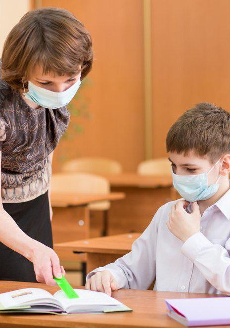 Interventi nelle scuole, si infiamma la polemica Interventi nelle scuole, si infiamma la polemica