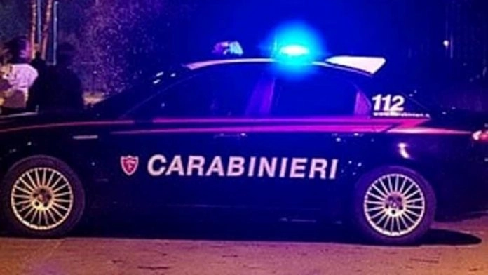 Un etto di hashish, sette dosi di cocaina e un computer rubato: nei ... Un etto di hashish, sette dosi di cocaina e un computer rubato: nei ...