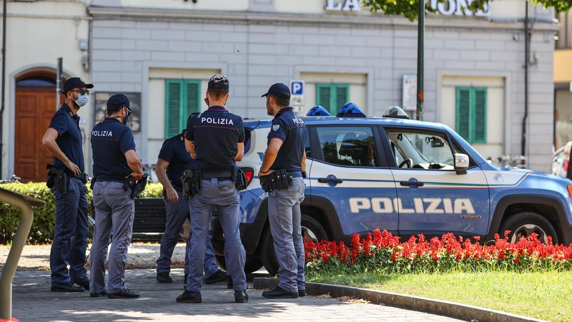 Stazione, è tornato il degrado . Sale la protesta dei cittadini ... Stazione, è tornato il degrado . Sale la protesta dei cittadini ...