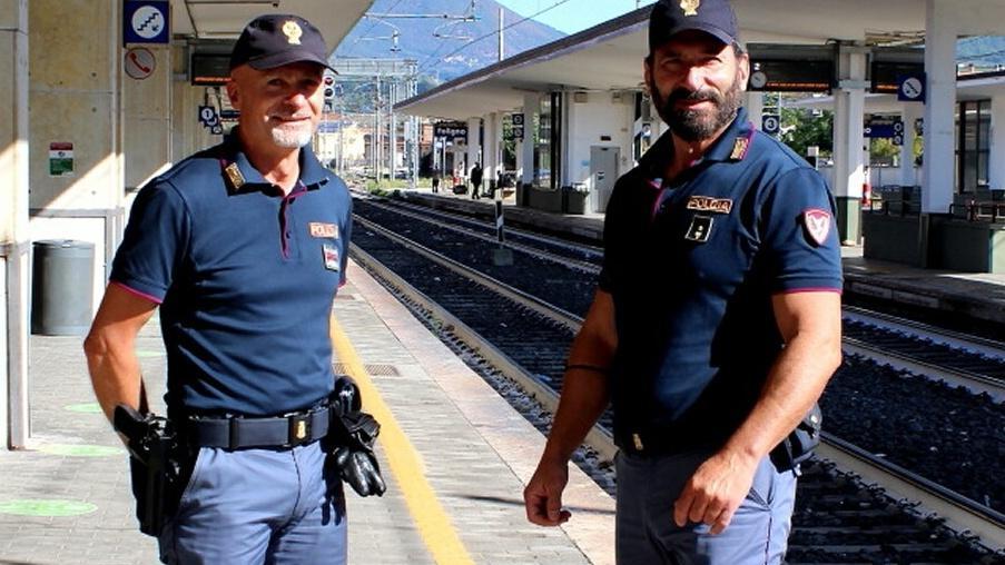 Morì cadendo dal treno in corsa. In cinque rinviati a giudizio. C’è ... Morì cadendo dal treno in corsa. In cinque rinviati a giudizio. C’è ...
