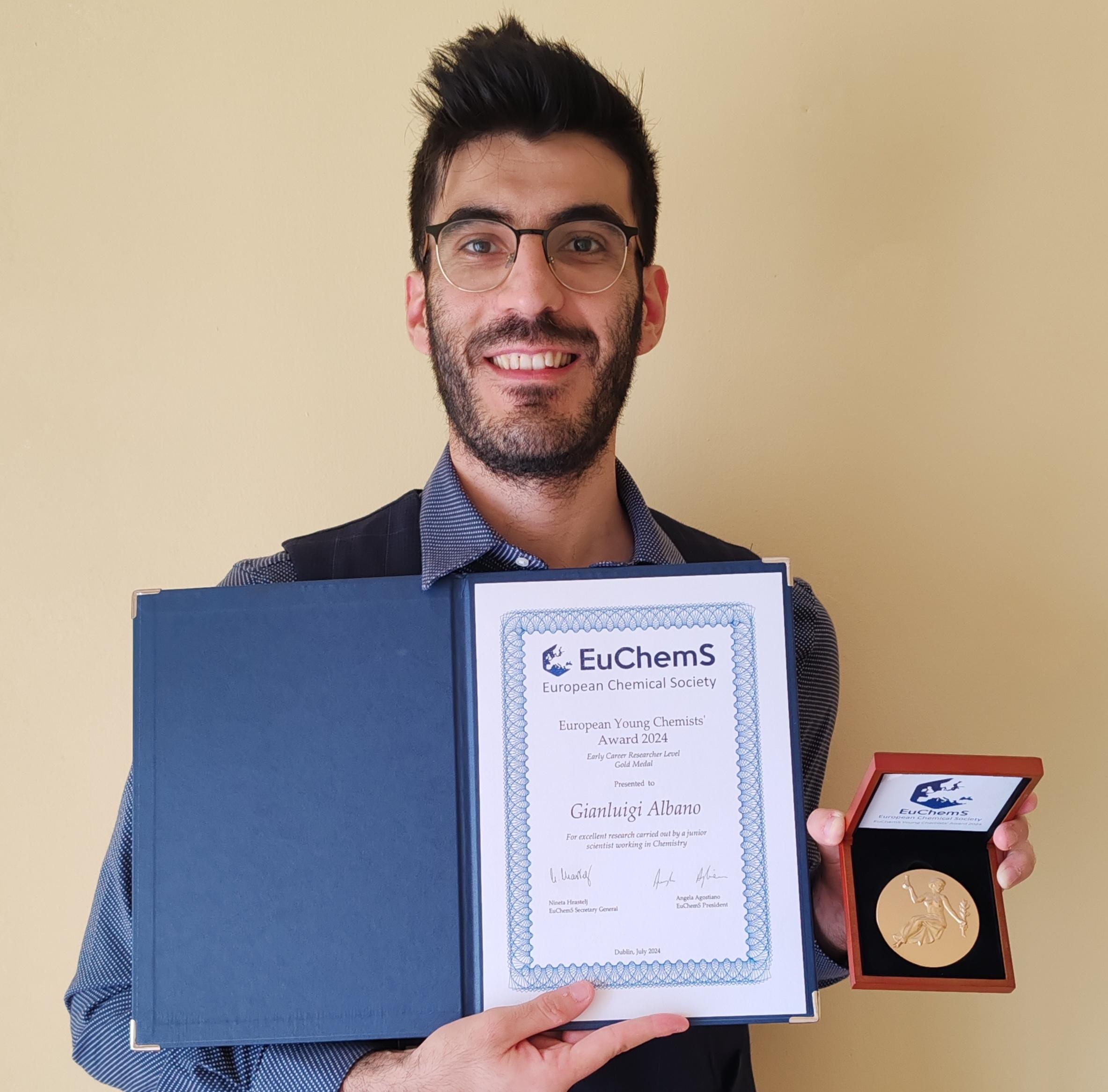 Università: a Gianluigi Albano la European Young Chemist’s Award 2024 ... Università: a Gianluigi Albano la European Young Chemist’s Award 2024 ...