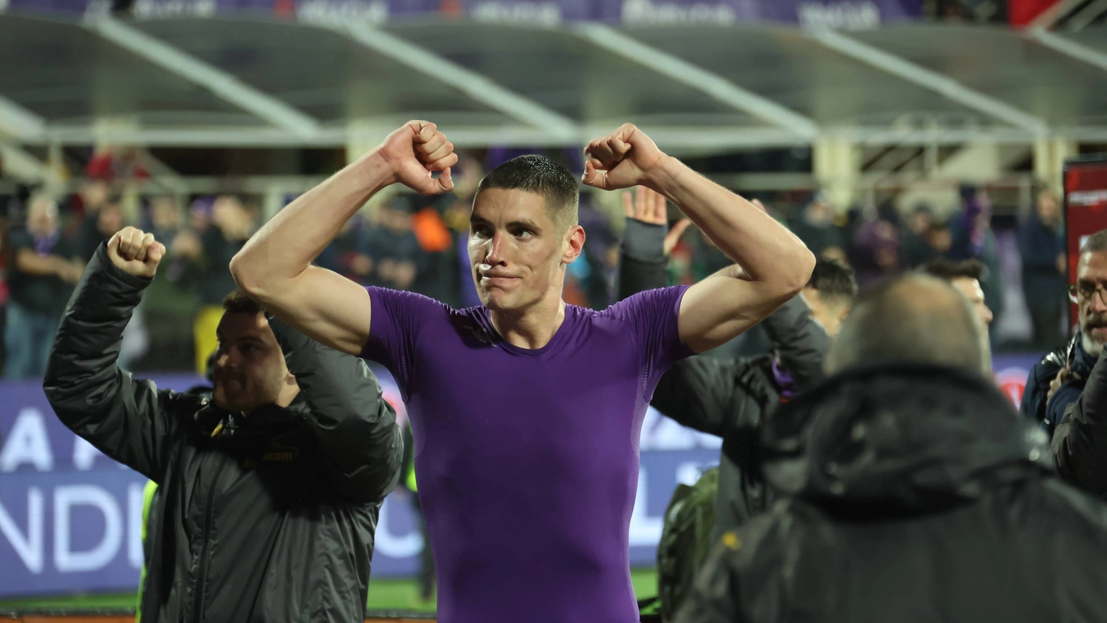 Il Colpo Di Mezzanotte Si Accende Il Mercato Intorno A Milenkovic